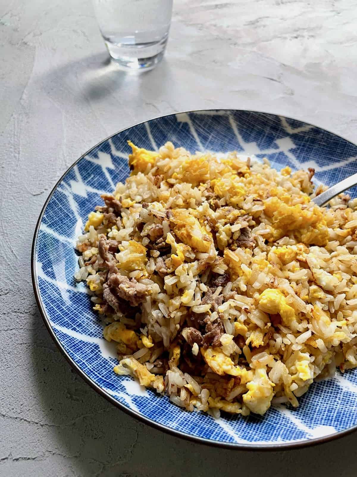Crispy Rice with Beef - Oatmeal.Coffee